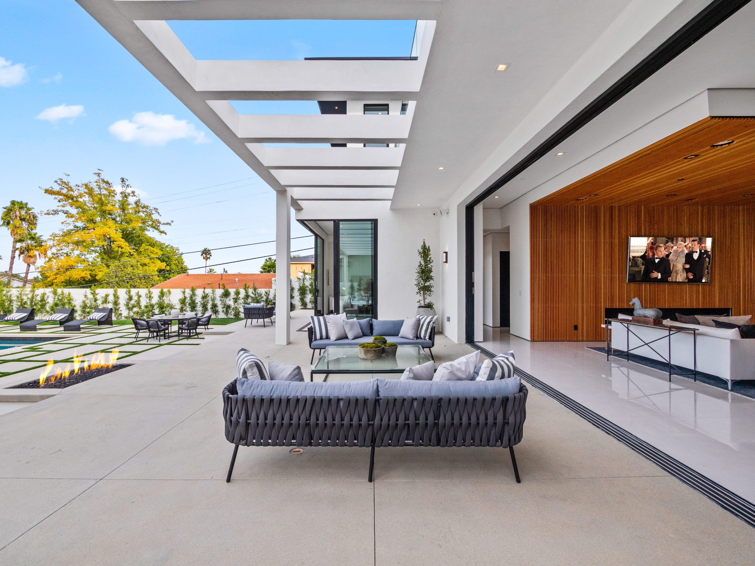 Sliding Doors - All Weather Architectural Aluminum